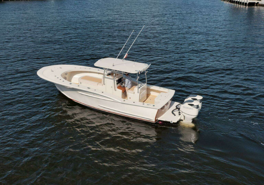 Carolina Craftsmanship Meets Modern Performance - MacGregor Outboard ...